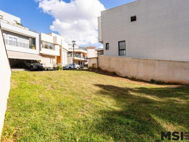 Terreno Condominio Fechado no Campo Comprido