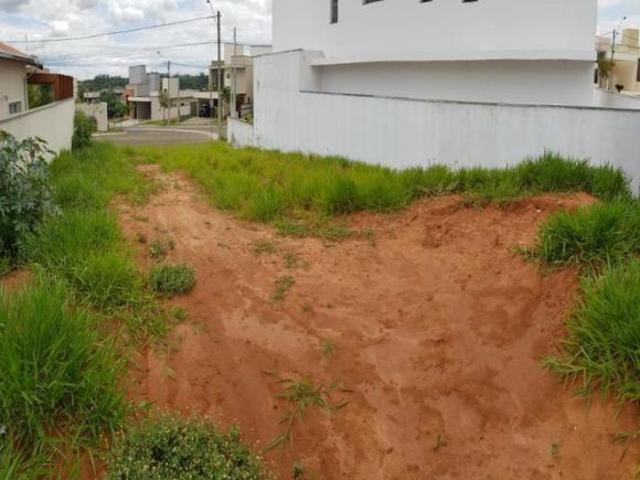 TERRENO CONDOMÍNIO LAGOS D&apos ICARAÍ