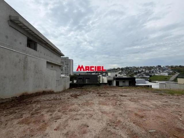 Terreno Condomínio Mônaco leve declive / quadra X
