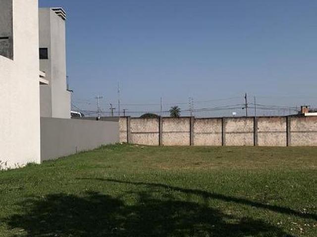 Terreno Condominio Safira