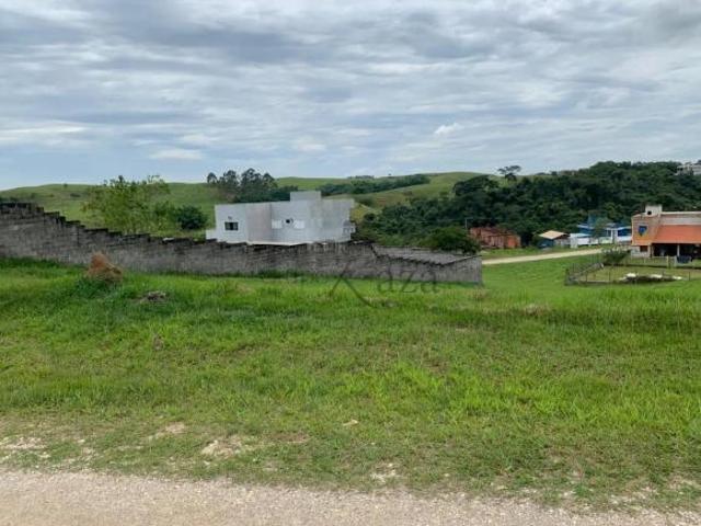 Terreno Condomínio Vale dos Lagos São Silvestre Jacareí 1.530m²