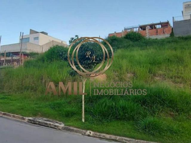Vende se Terreno com 377m² no Condomínio Verana em São José dos Campos