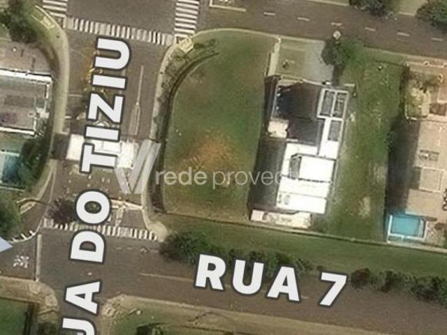 TERRENO CONDOMÍNIO VILLA DOS PLÁTANOS