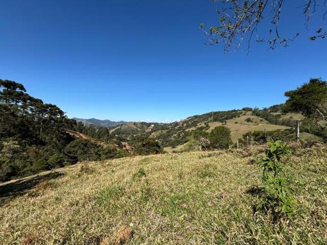 Terreno das águas Área total 125.000m2