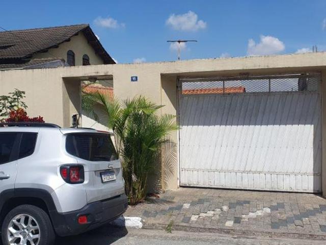 Terreno de aproximadamente 250m2