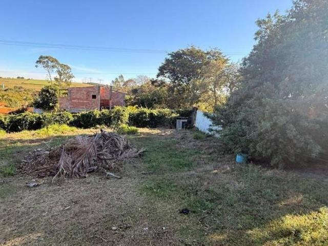 Terreno de chácara com 1.200 m²