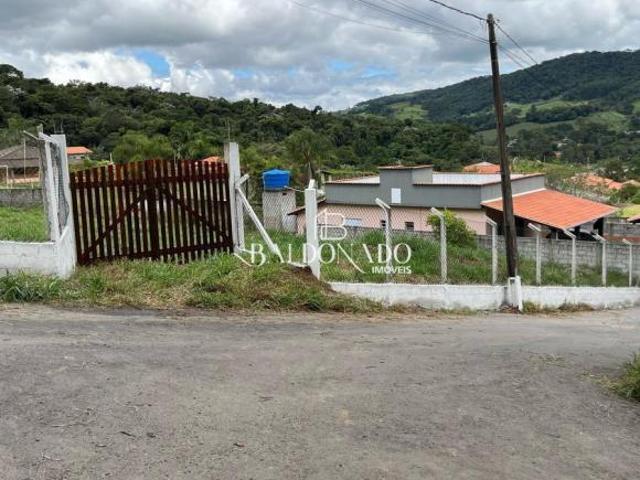 Terreno de Chácara à Venda em Extrema MG com 2.000m² Alambrada e ótima Topografi