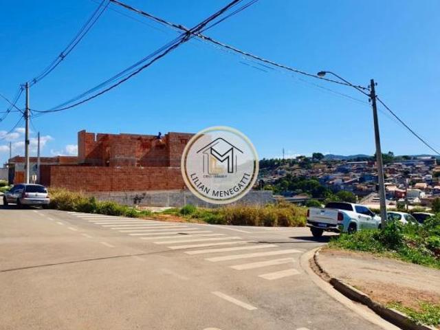 Terreno de esquina 274m², excelente para construção e valorização, Parque Petrópolis Várzea Paulista