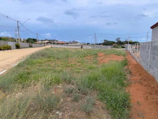 Terreno de esquina com 1.000 m² Mairinque R$ 150 mil