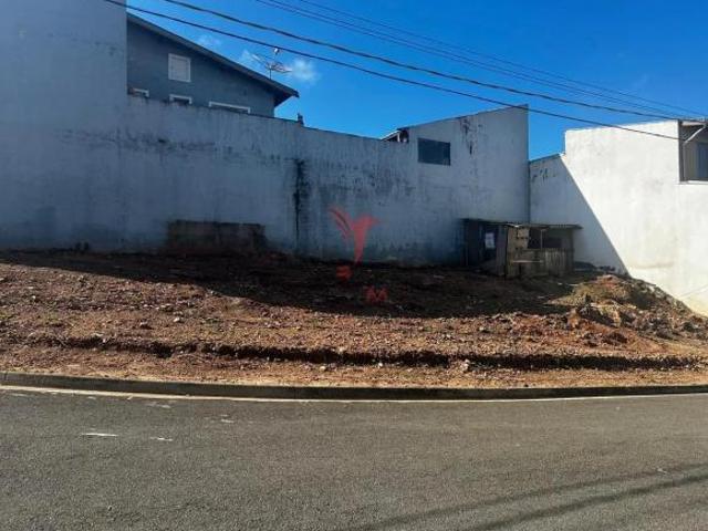 TERRENO DE ESQUINA COM 257,63M. No Bairro Terra Rica em Piracicaba