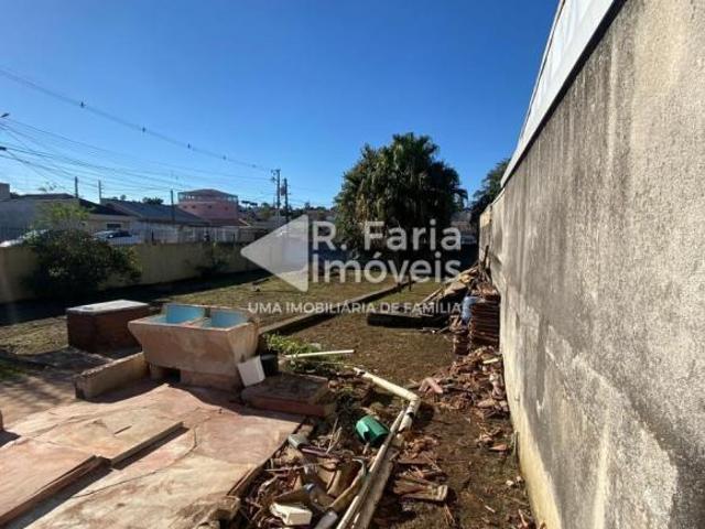 TERRENO DE ESQUINA COM 480m² NO XAXIM