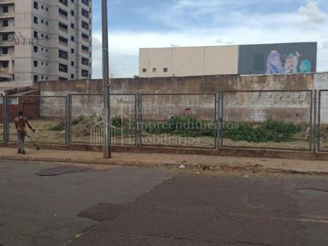 Terreno de esquina à venda, JARDIM TV MORENA, CAMPO GRANDE MS
