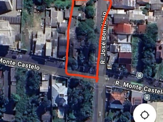 Terreno de esquina a venda na rua Monte Castelo/Canoas