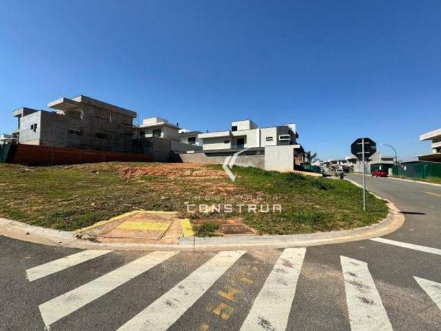 TERRENO DE ESQUINA À VENDA NO ARBORAIS, CAMPINAS SP