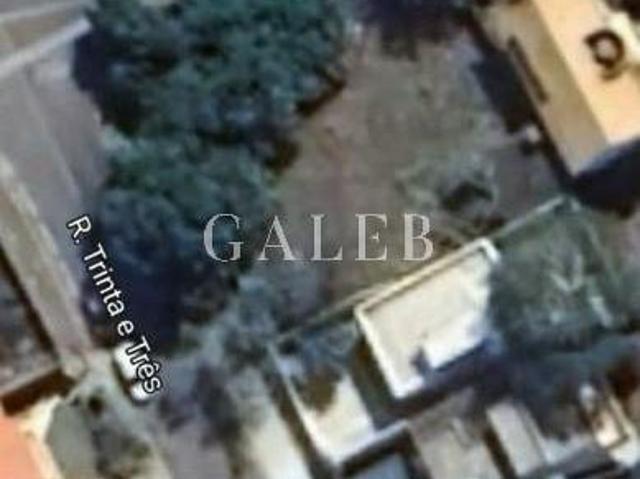 Terreno de esquina à venda no bairro Jd. Maristela em Atibaia SP