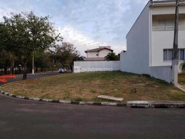 Terreno de Esquina à Venda no Condomínio Campos do Conde 1 Cascata, Paulínia/SP | 342 m²