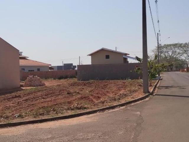 Terreno de esquina c/285 m² no Jd. Nossa Sr.ª das Graças na Cidade de Sales SP