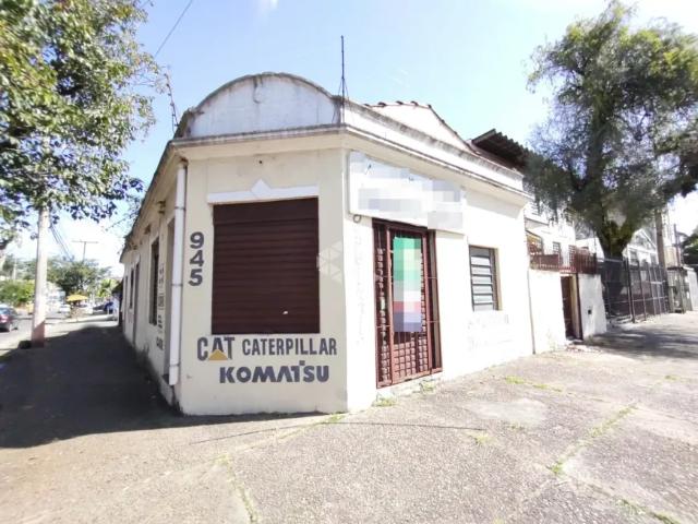 Terreno de esquina de 251 m² em ótima localização na Avenida Ceará no Bairro São João Poa