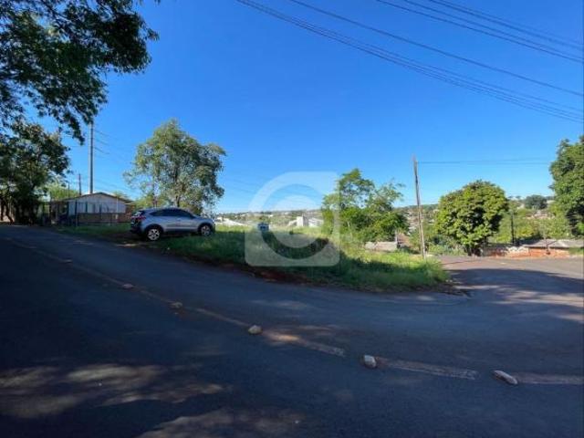 Terreno de esquina disponível para venda no Bairro Beverly em Foz do Iguaçu!