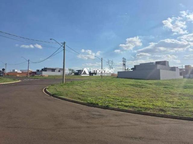 Terreno de esquina em Condomínio Recanto das Águas com 484,24 m² em Nova Odessa/SP