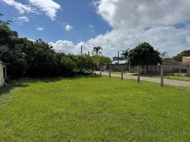 TERRENO DE ESQUINA EM ATLANTIDA SUL