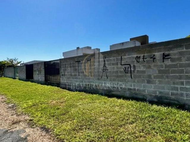Terreno de esquina em Brejatuba Guaratuba