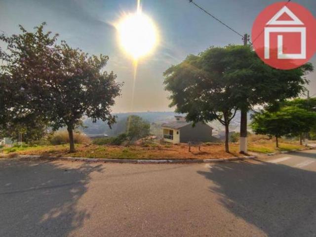Terreno de esquina em declive à venda, 178 m² por R$ 165.000 Residencial Villa Verde Bragança Pa