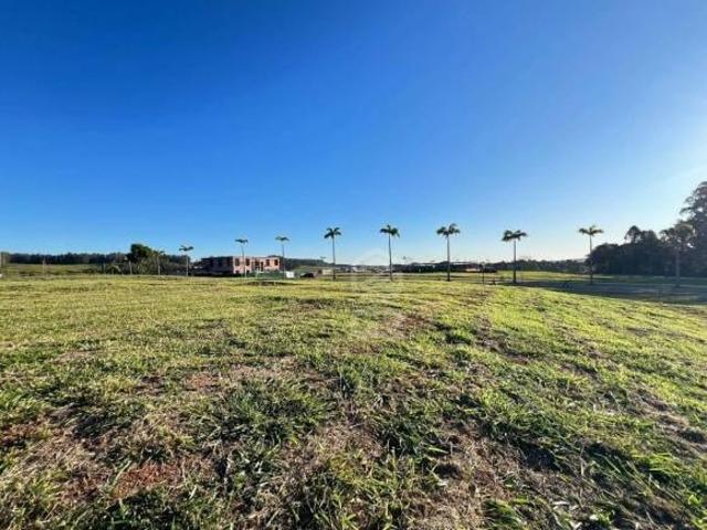 Terreno de Esquina no Condomínio Fazenda da Grama Itupeva Sp