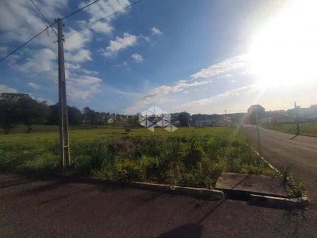Terreno de esquina na João Alves!
