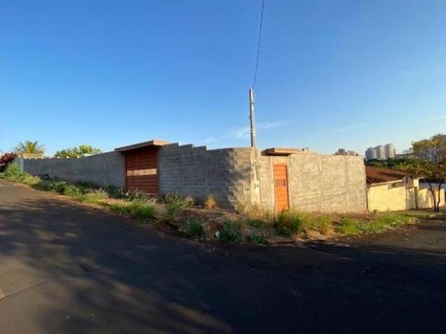 Terreno de esquina na Ribeirania | Imobiliária Rosa e Rangel