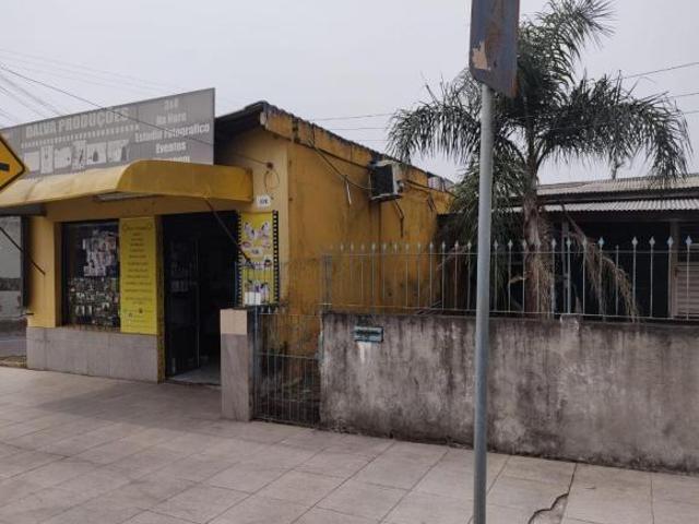 TERRENO DE ESQUINA na rua Alceu Wamosy em Gravataí