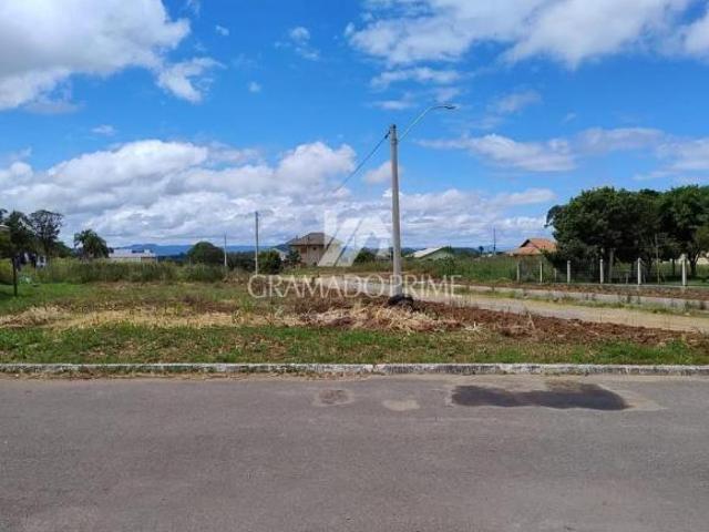 TERRENO DE ESQUINA PLANO EM LOTEAMENTO