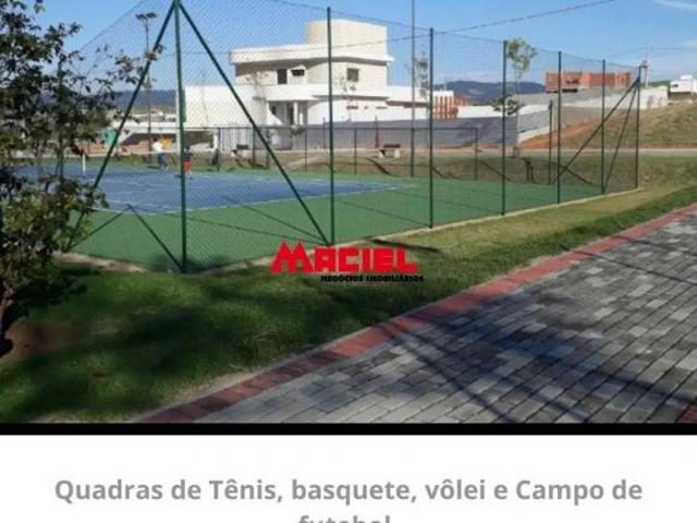 Terreno de esquina pronto para ser construido