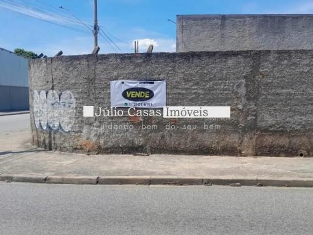 Terreno de esquina próximo da Itavuvu