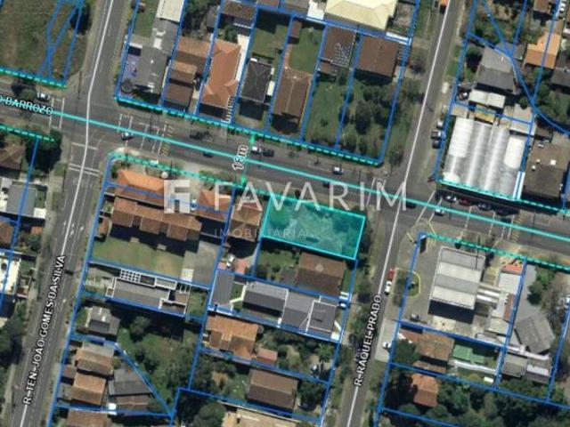 Terreno de esquina ZR3 com 444m² para investidores