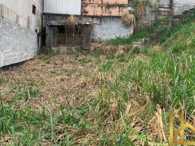 Terreno de rua no bairro Vila Boa vista