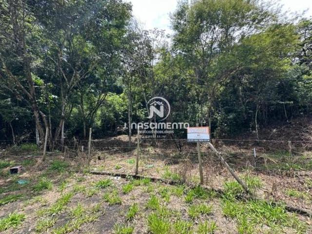 Terreno de 1460m2 á venda no bairro Tropical em Contagem MG
