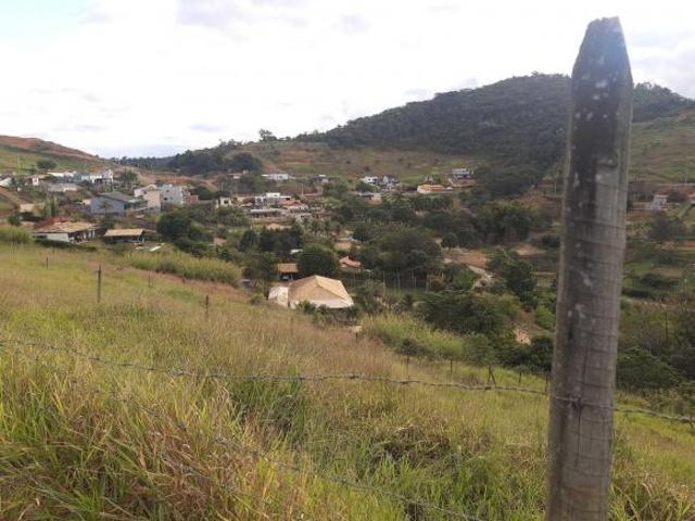 Terreno de 1500m2 em Condomínio Morada das garças