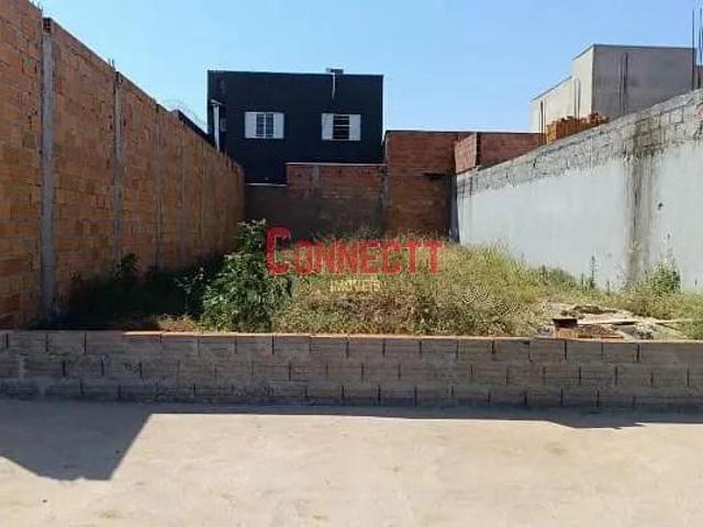 TERRENO DE 150m² NO BAIRRO PARQUE DAS GAIVOTAS