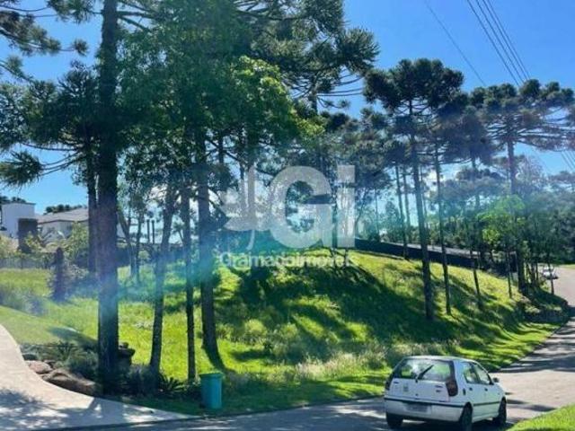 TERRENO DE 1600M² EM CONDOMINIO FECHADO EM GRAMADO