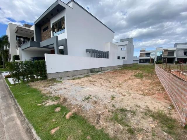 Terreno de 172m² no Condomínio Costa do Sol Deltaville