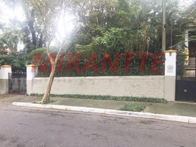 Terreno de 180m²