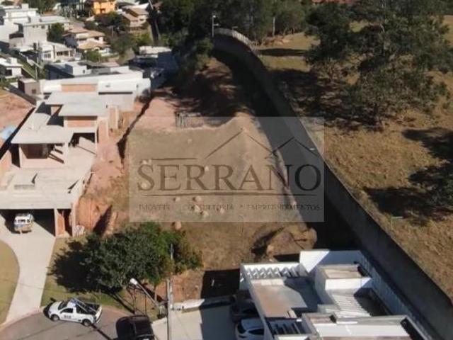 OPORTUNIDADE! LINDO TERRENO DE 1000 M2 NO CONDOMÍNIO DELLE STELLE EM LOUVEIRA