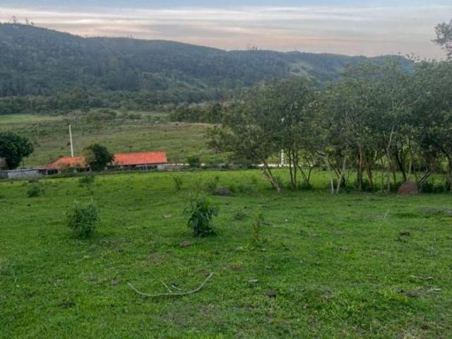Terreno de 1000 m² para venda