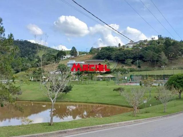 TERRENO DE 1000 METROS, CONDOMIO MARAVILHOSO