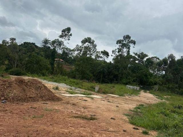 Terreno de 1000m² em Mairinque próximo à Castelo Branco!