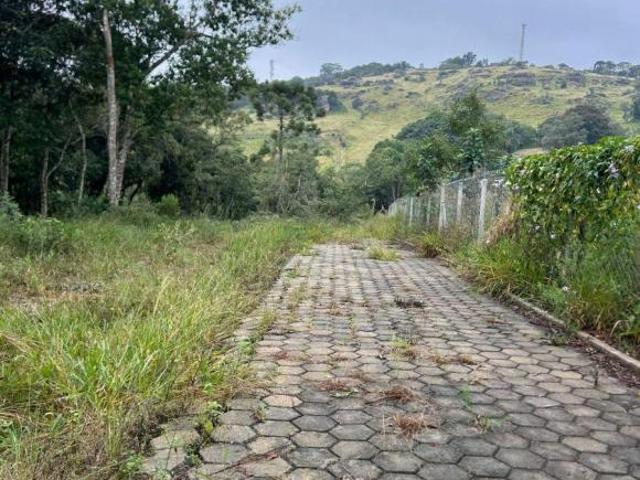 Terreno de 1000m² em Ibiúna ao lado do centro da cidade