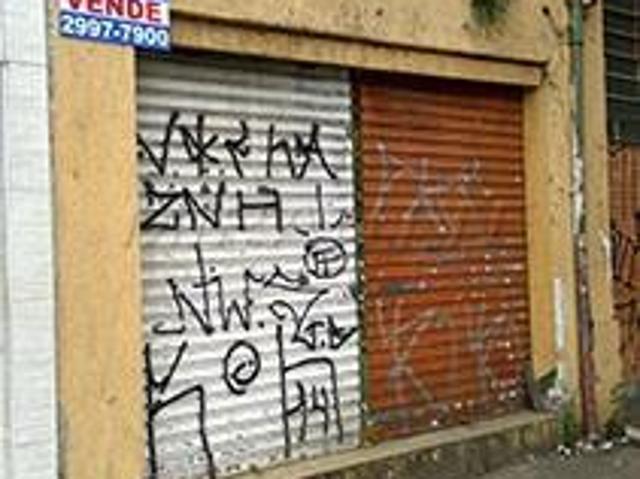 Terreno de 100m² com 1 quartos