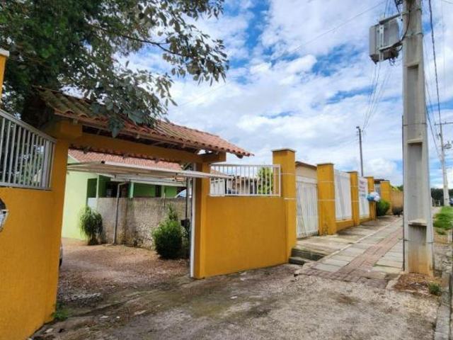 Terreno de 1050m2 com três casas em Tijucas do Sul