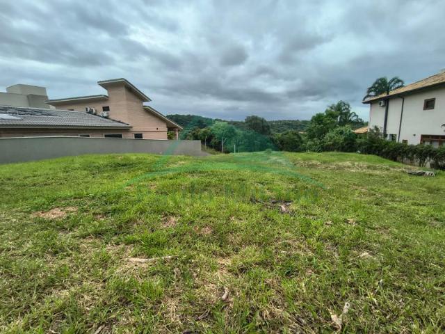 Terreno de 1353 m³ a Venda no Condomínio Residencial dos Lagos em Itupeva